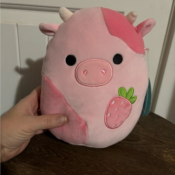 Squishmallows | Toys | Squishmallow Reshma The Pink Pig 2 Inch Plush ...